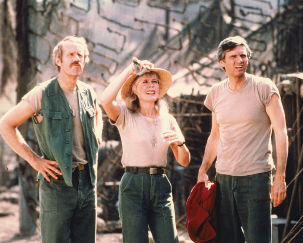 Little-known mistakes and bloopers in M*A*S*H – LifethroughME Little-known mistakes and bloopers in M*A*S*H – LifethroughME